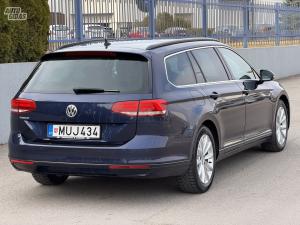 Blue Volkswagen Passat 2015 in Vilnius, with an engine capacity of 2.00 L and mileage of 294 thousand km for 9400 €, photo 5 on AUTOMOTO.COM.LV