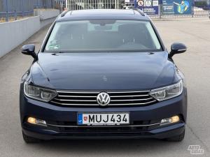 Blue Volkswagen Passat 2015 in Vilnius, with an engine capacity of 2.00 L and mileage of 294 thousand km for 9400 €, photo 8 on AUTOMOTO.COM.LV