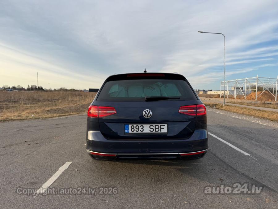 Zils Volkswagen Passat 2015 Viljandi, ar dzinēja tilpumu 2.00 L un nobraukumu 240 tūkst. km par 9500 €, foto 4 vietnē AUTOMOTO.COM.LV