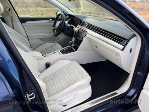 Zils Volkswagen Passat 2015 Viljandi, ar dzinēja tilpumu 2.00 L un nobraukumu 240 tūkst. km par 9500 €, foto 12 vietnē AUTOMOTO.COM.LV