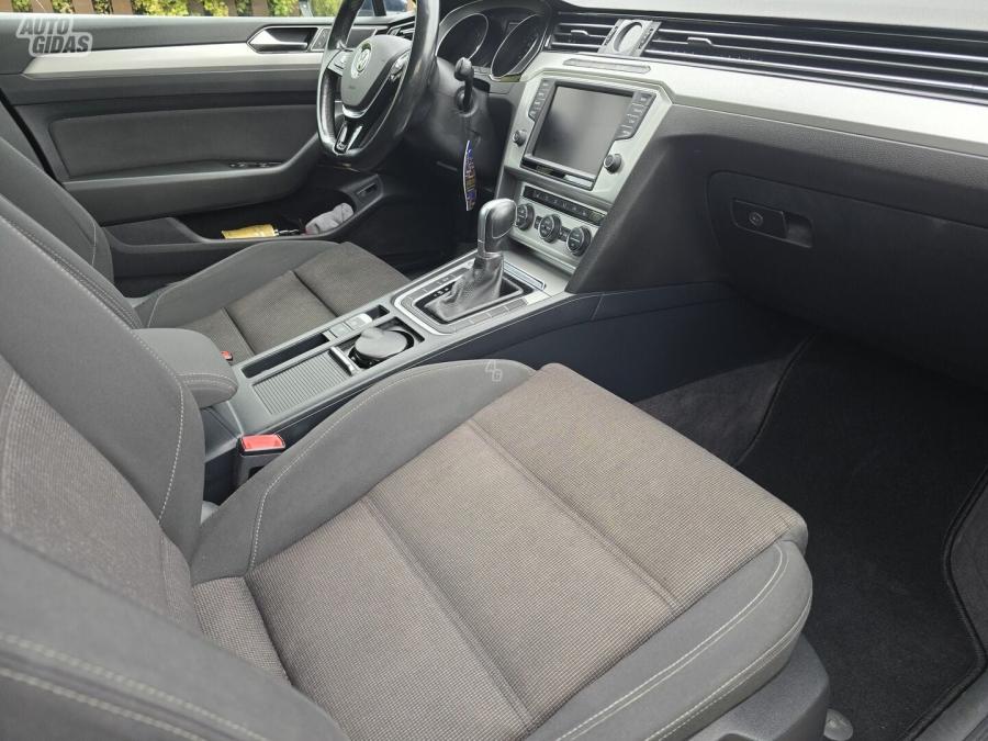Zils Volkswagen Passat 2015 Kauņa, ar dzinēja tilpumu 1.60 L un nobraukumu 303 tūkst. km par 7300 €, foto 15 vietnē AUTOMOTO.COM.LV