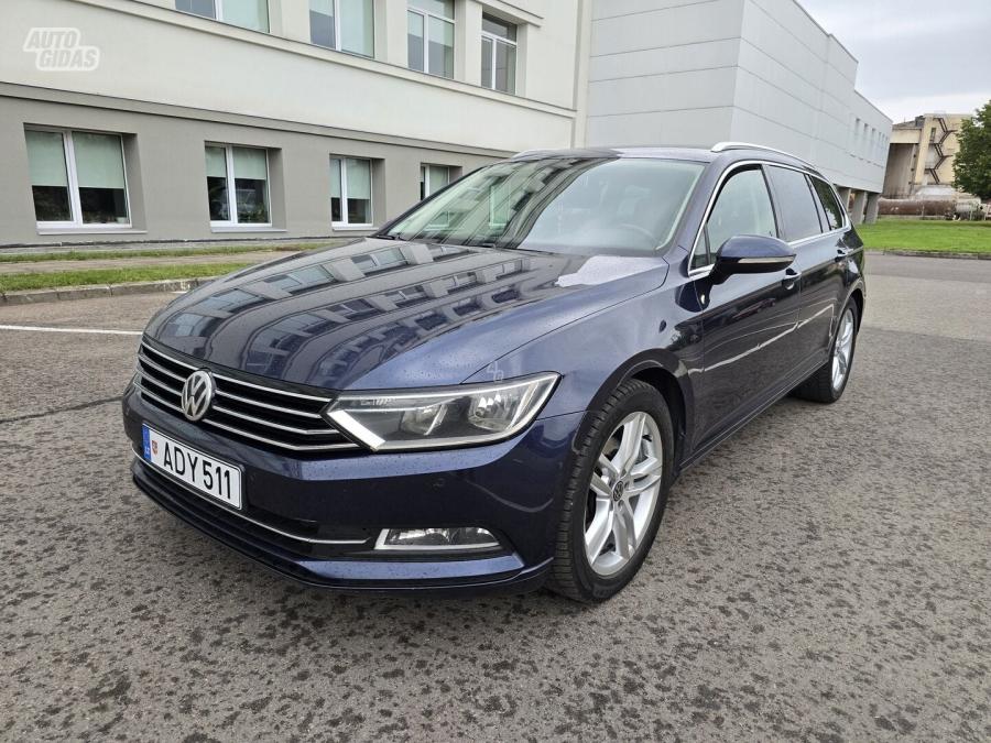 Blue Volkswagen Passat 2015 in Kaunas, with an engine capacity of 1.60 L and mileage of 303 thousand km for 7100 €, photo 14 on AUTOMOTO.COM.LV