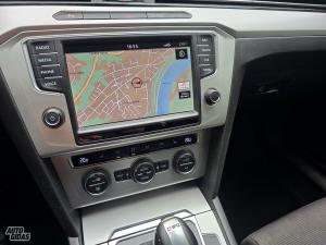 Blue Volkswagen Passat 2015 in Kaunas, with an engine capacity of 1.60 L and mileage of 303 thousand km for 7100 €, photo 22 on AUTOMOTO.COM.LV