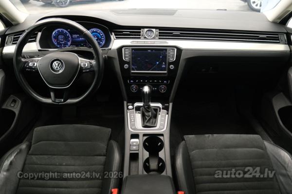 Zils Volkswagen Passat 2015 Tallina, ar dzinēja tilpumu 1.80 L un nobraukumu 218 tūkst. km par 10900 €, foto 7 vietnē AUTOMOTO.COM.LV