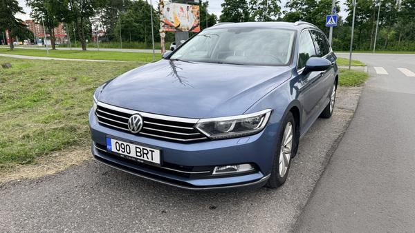 Zils Volkswagen Passat 2015 Narva, ar dzinēja tilpumu 2.00 L un nobraukumu 182 tūkst. km par 13000 €, foto 4 vietnē AUTOMOTO.COM.LV