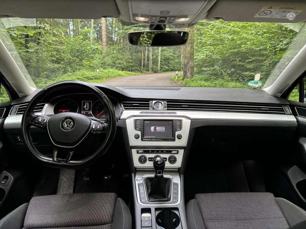 Zils Volkswagen Passat 2015 Kauņa, ar dzinēja tilpumu 1.60 L un nobraukumu 278 tūkst. km par 7800 €, foto 9 vietnē AUTOMOTO.COM.LV