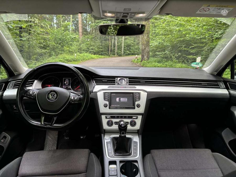 Zils Volkswagen Passat 2015 Kauņa, ar dzinēja tilpumu 1.60 L un nobraukumu 278 tūkst. km par 7800 €, foto 10 vietnē AUTOMOTO.COM.LV
