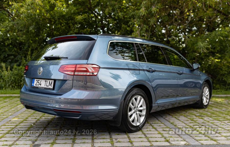 Zils Volkswagen Passat 2015 Tallina, ar dzinēja tilpumu 1.40 L un nobraukumu 136 tūkst. km par 10500 €, foto 5 vietnē AUTOMOTO.COM.LV