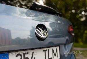 Zils Volkswagen Passat 2015 Tallina, ar dzinēja tilpumu 1.40 L un nobraukumu 136 tūkst. km par 10500 €, foto 9 vietnē AUTOMOTO.COM.LV