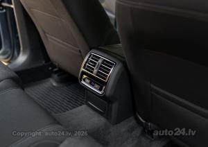 Zils Volkswagen Passat 2015 Tallina, ar dzinēja tilpumu 1.40 L un nobraukumu 136 tūkst. km par 10500 €, foto 17 vietnē AUTOMOTO.COM.LV