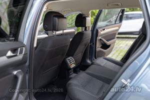 Zils Volkswagen Passat 2015 Tallina, ar dzinēja tilpumu 1.40 L un nobraukumu 136 tūkst. km par 10500 €, foto 18 vietnē AUTOMOTO.COM.LV