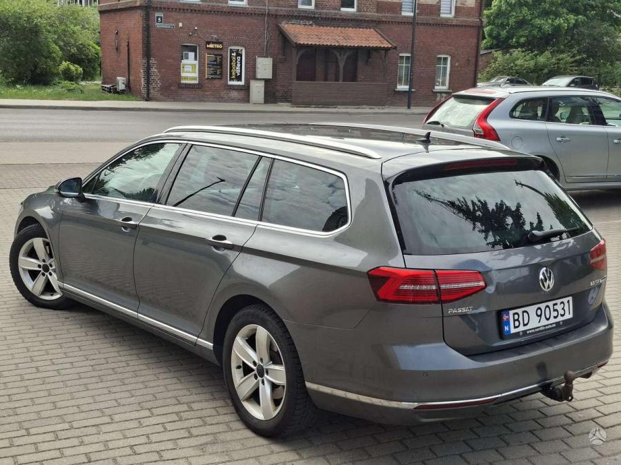 Blue Volkswagen Passat 2015 in Silute, with an engine capacity of 1.97 L and mileage of 380 thousand km for 5700 €, photo 7 on AUTOMOTO.COM.LV
