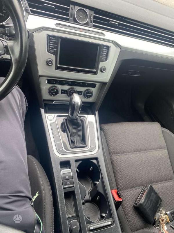Zils Volkswagen Passat 2015 Ukmergė, ar dzinēja tilpumu 1.60 L un nobraukumu 234 tūkst. km par 7500 €, foto 7 vietnē AUTOMOTO.COM.LV