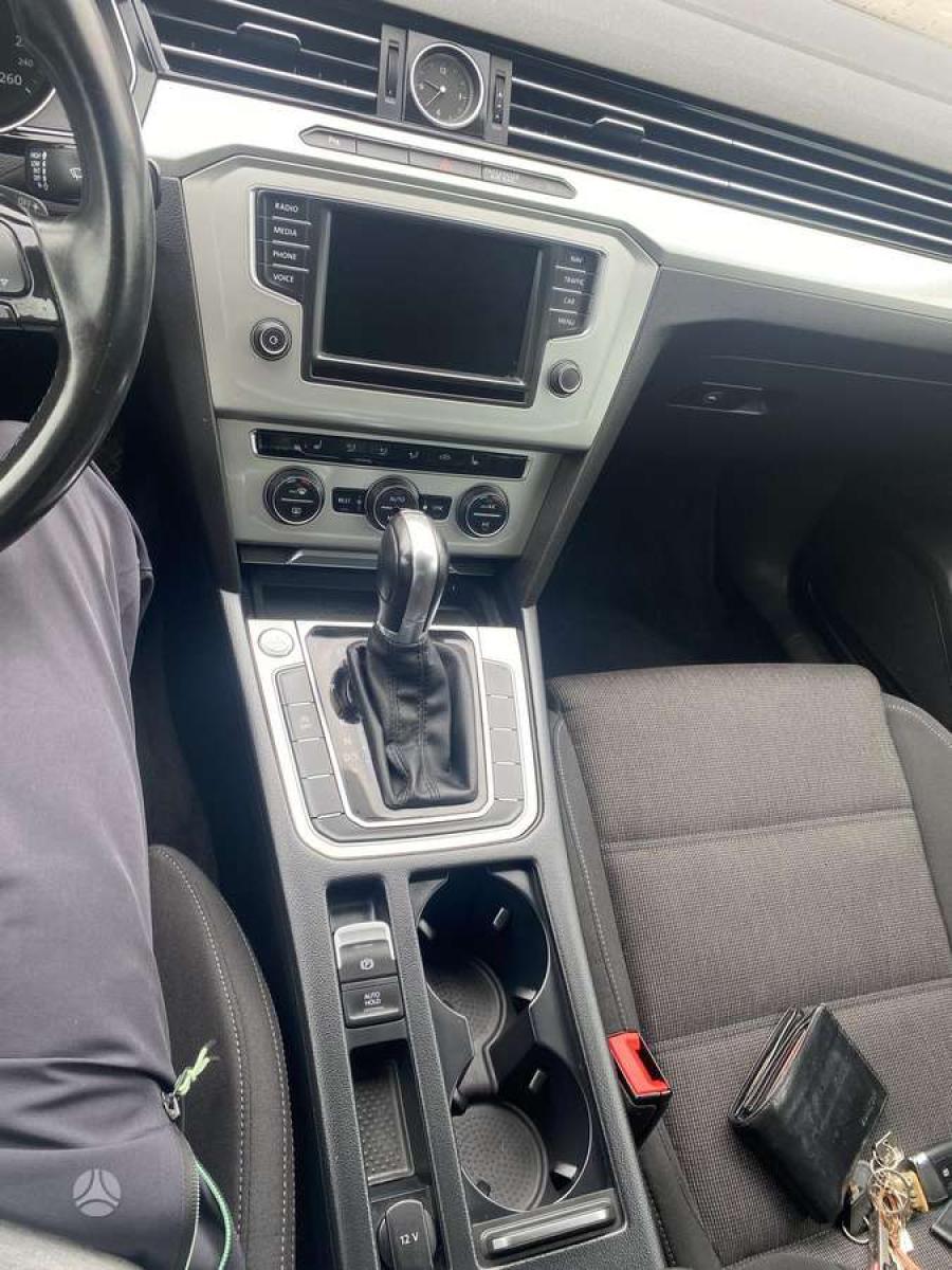 Zils Volkswagen Passat 2015 Ukmergė, ar dzinēja tilpumu 1.60 L un nobraukumu 234 tūkst. km par 7500 €, foto 7 vietnē AUTOMOTO.COM.LV