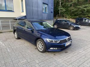 Zils Volkswagen Passat 2015 Viļņa, ar dzinēja tilpumu 1.60 L un nobraukumu 337 tūkst. km par 6600 €, foto 3 vietnē AUTOMOTO.COM.LV