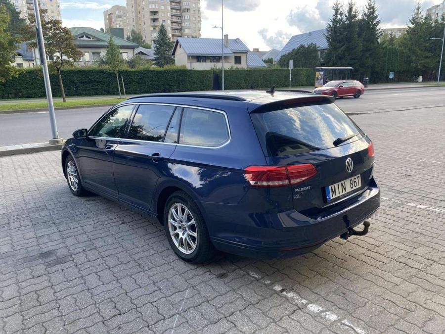 Zils Volkswagen Passat 2015 Viļņa, ar dzinēja tilpumu 1.60 L un nobraukumu 337 tūkst. km par 6600 €, foto 7 vietnē AUTOMOTO.COM.LV