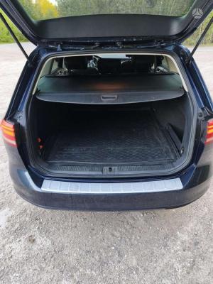 Blue Volkswagen Passat 2015 in Vilnius, with an engine capacity of 1.60 L and mileage of 320 thousand km for 7300 €, photo 12 on AUTOMOTO.COM.LV