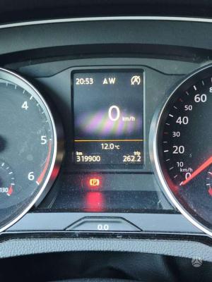 Blue Volkswagen Passat 2015 in Vilnius, with an engine capacity of 1.60 L and mileage of 320 thousand km for 7300 €, photo 16 on AUTOMOTO.COM.LV