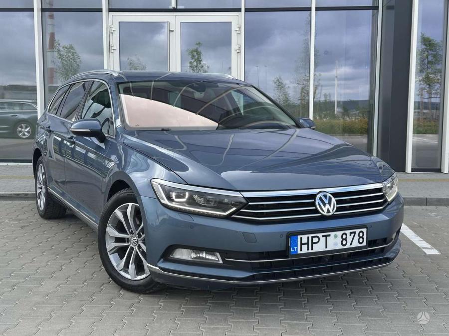 Zils Volkswagen Passat 2015 Viļņa, ar dzinēja tilpumu 1.97 L un nobraukumu 270 tūkst. km par 9400 €, foto 1 vietnē AUTOMOTO.COM.LV