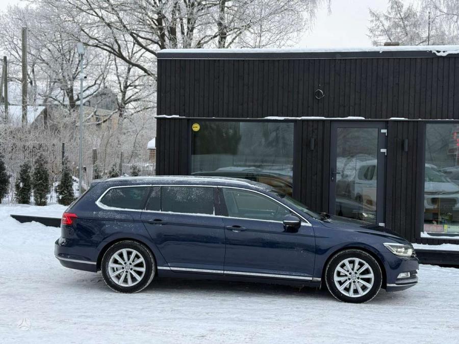 Zils Volkswagen Passat 2016 Rīga, ar dzinēja tilpumu 1.97 L un nobraukumu 271 tūkst. km par 10200 €, foto 4 vietnē AUTOMOTO.COM.LV