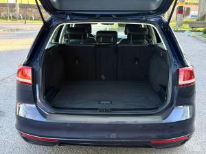 Blue Volkswagen Passat 2016 in Raseiniai, with an engine capacity of 2.00 L and mileage of 266 thousand km for 7450 €, photo 11 on AUTOMOTO.COM.LV
