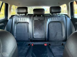 Blue Volkswagen Passat 2016 in Raseiniai, with an engine capacity of 2.00 L and mileage of 266 thousand km for 7450 €, photo 34 on AUTOMOTO.COM.LV