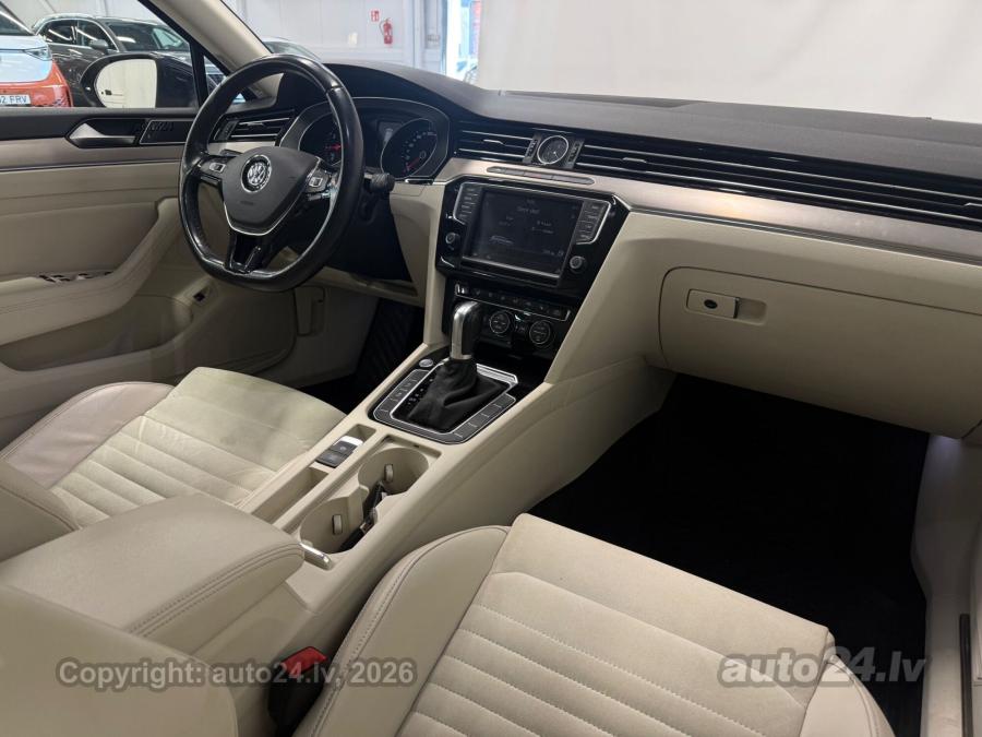 Zils Volkswagen Passat 2016 Tallina, ar dzinēja tilpumu 1.80 L un nobraukumu 152 tūkst. km par 14000 €, foto 5 vietnē AUTOMOTO.COM.LV
