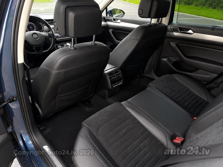 Zils Volkswagen Passat 2016 Tallina, ar dzinēja tilpumu 1.80 L un nobraukumu 246 tūkst. km par 10990 €, foto 7 vietnē AUTOMOTO.COM.LV