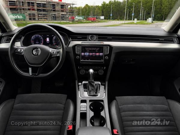 Blue Volkswagen Passat 2016 in Tallinn, with an engine capacity of 1.80 L and mileage of 246 thousand km for 10990 €, photo 7 on AUTOMOTO.COM.LV