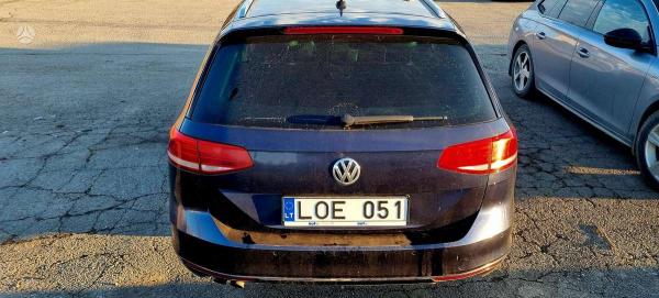 Zils Volkswagen Passat 2016 Alīta, ar dzinēja tilpumu 1.97 L un nobraukumu 390 tūkst. km par 9300 €, foto 5 vietnē AUTOMOTO.COM.LV