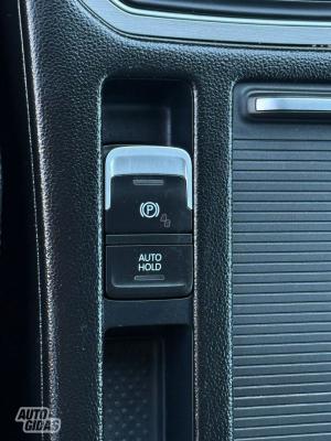 Blue Volkswagen Passat 2016 in Kaunas, with an engine capacity of 2.00 L and mileage of 266 thousand km for 6800 €, photo 14 on AUTOMOTO.COM.LV
