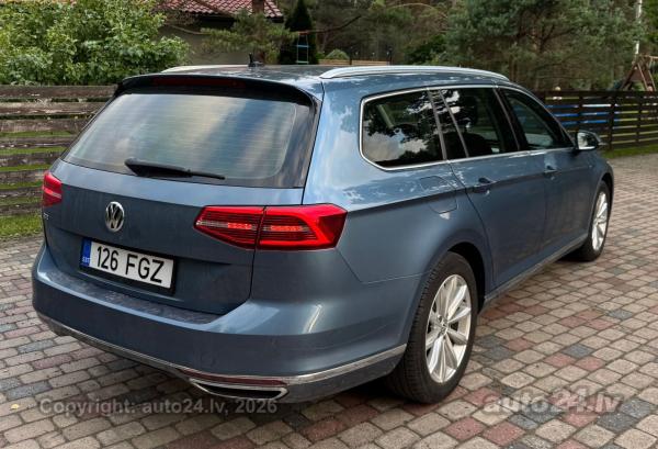 Zils Volkswagen Passat 2016 Tallina, ar dzinēja tilpumu 1.40 L un nobraukumu 129 tūkst. km par 15000 €, foto 3 vietnē AUTOMOTO.COM.LV