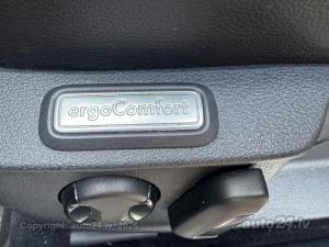 Blue Volkswagen Passat 2016 in Tallinn, with an engine capacity of 1.40 L and mileage of 129 thousand km for 15000 €, photo 11 on AUTOMOTO.COM.LV