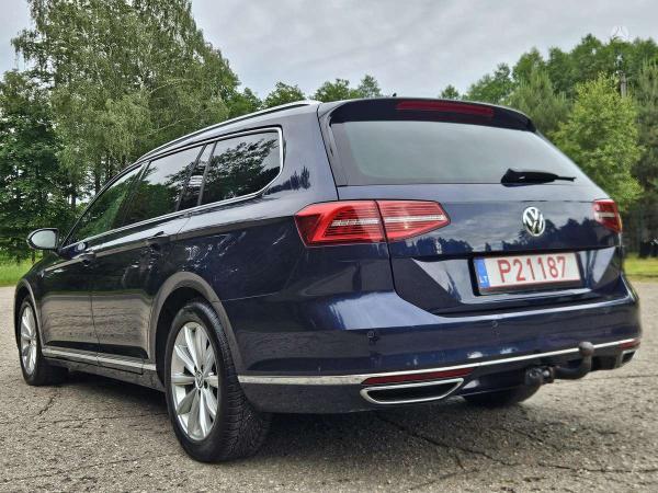 Zils Volkswagen Passat 2016 Alīta, ar dzinēja tilpumu 1.40 L un nobraukumu 205 tūkst. km par 10699 €, foto 5 vietnē AUTOMOTO.COM.LV