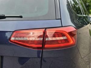 Blue Volkswagen Passat 2016 in Alytus, with an engine capacity of 1.40 L and mileage of 205 thousand km for 10699 €, photo 11 on AUTOMOTO.COM.LV