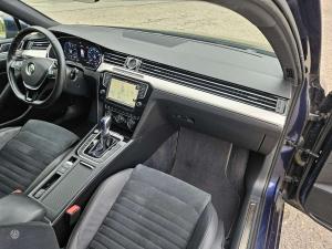 Blue Volkswagen Passat 2016 in Alytus, with an engine capacity of 1.40 L and mileage of 205 thousand km for 10699 €, photo 22 on AUTOMOTO.COM.LV