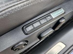 Blue Volkswagen Passat 2016 in Alytus, with an engine capacity of 1.40 L and mileage of 205 thousand km for 10699 €, photo 24 on AUTOMOTO.COM.LV