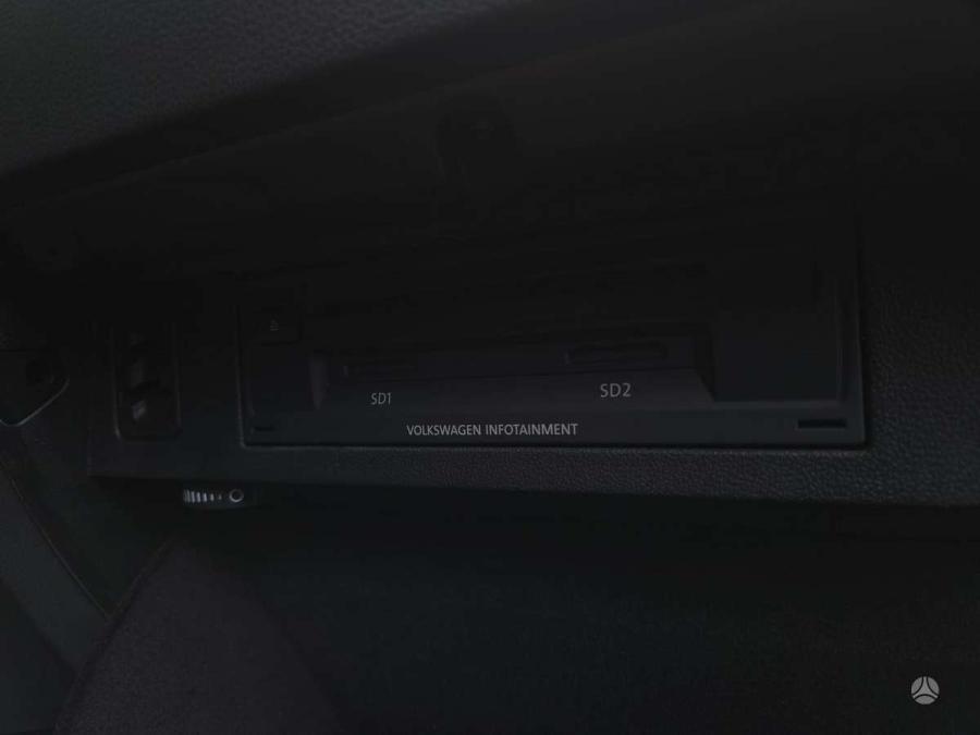 Zils Volkswagen Passat 2016 Kauņa, ar dzinēja tilpumu 1.60 L un nobraukumu 300 tūkst. km par 7999 €, foto 18 vietnē AUTOMOTO.COM.LV