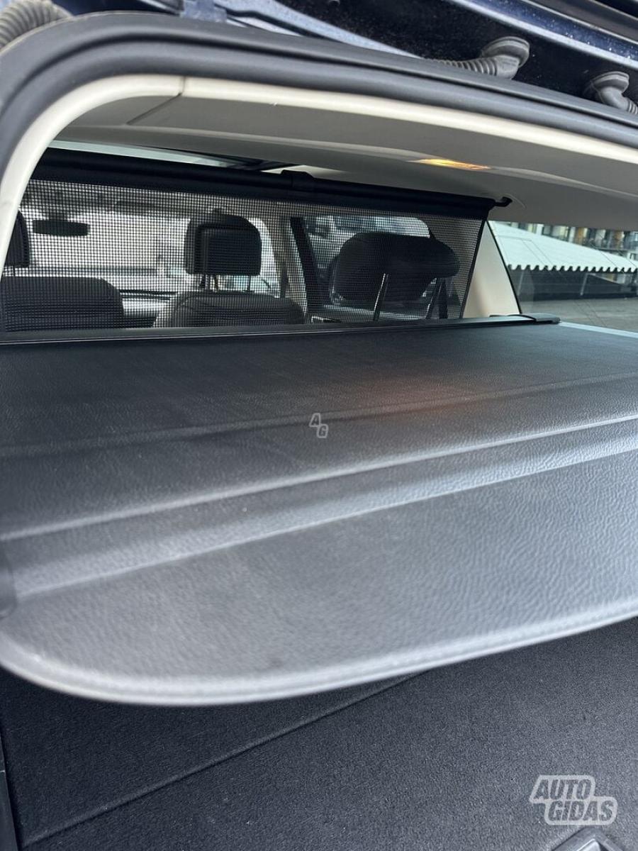 Blue Volkswagen Passat 2016 in Zarasai, with an engine capacity of 2.00 L and mileage of 281 thousand km for 8499 €, photo 17 on AUTOMOTO.COM.LV