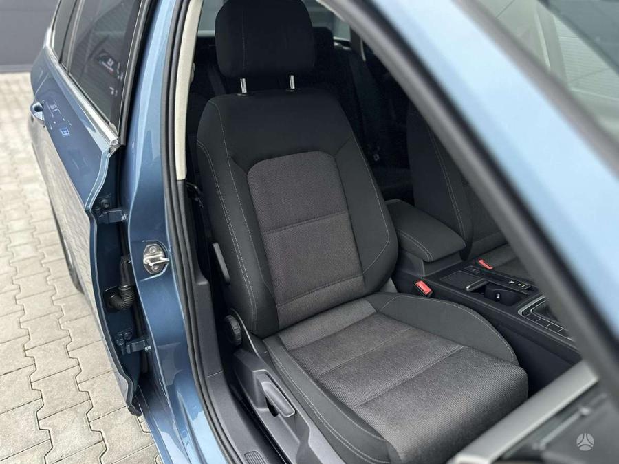Zils Volkswagen Passat 2017 Kauņa, ar dzinēja tilpumu 1.60 L un nobraukumu 274 tūkst. km par 8990 €, foto 13 vietnē AUTOMOTO.COM.LV