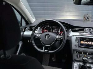 Zils Volkswagen Passat 2017 Kauņa, ar dzinēja tilpumu 1.60 L un nobraukumu 274 tūkst. km par 8990 €, foto 18 vietnē AUTOMOTO.COM.LV