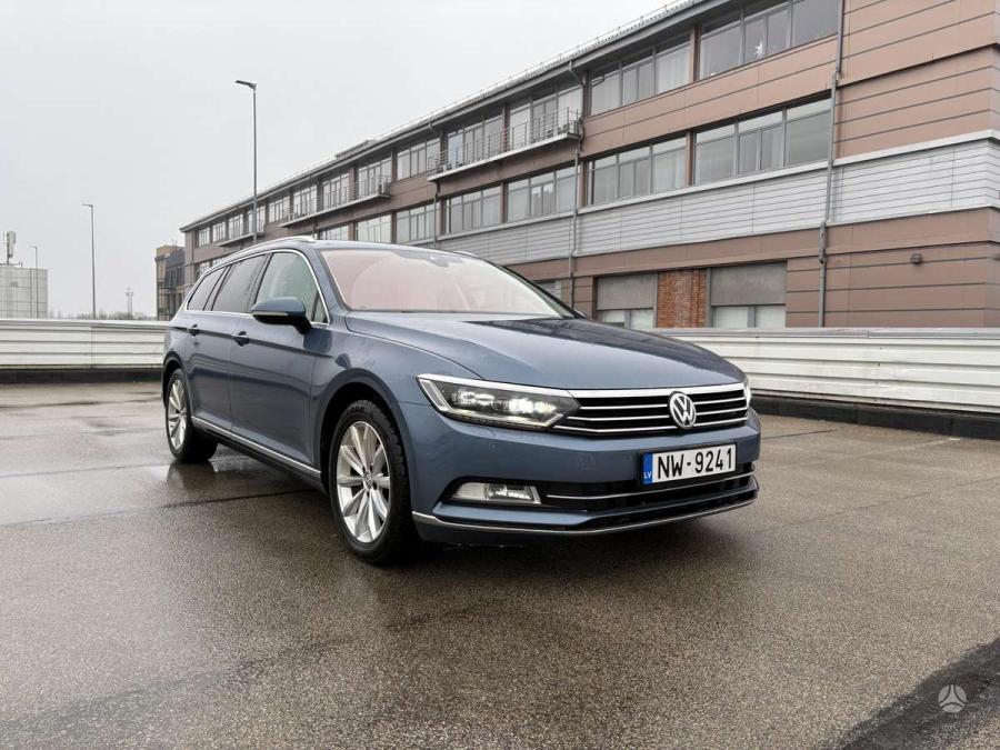 Zils Volkswagen Passat 2017 Rīga, ar dzinēja tilpumu 1.60 L un nobraukumu 186 tūkst. km par 13500 €, foto 1 vietnē AUTOMOTO.COM.LV