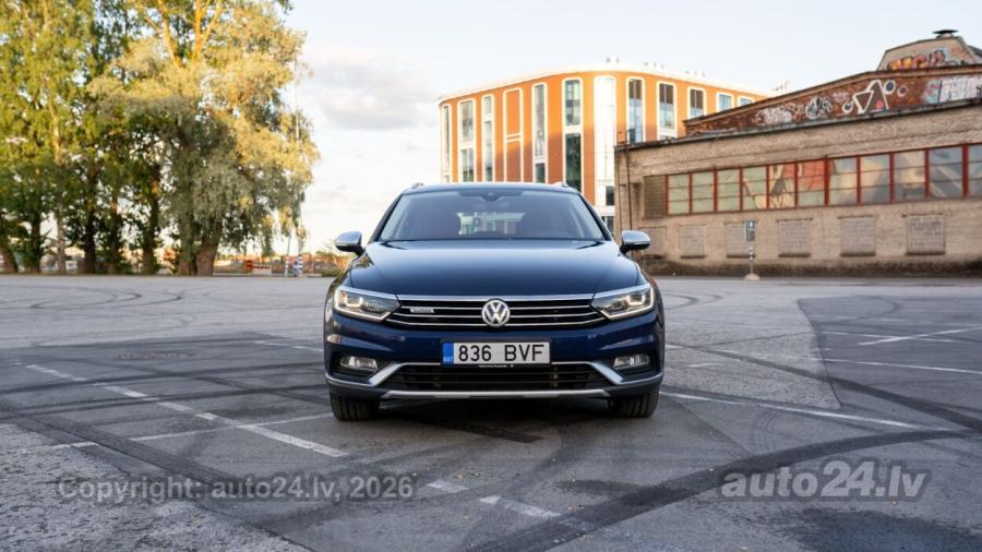 Zils Volkswagen Passat 2017 Tallina, ar dzinēja tilpumu 2.00 L un nobraukumu 243 tūkst. km par 13990 €, foto 2 vietnē AUTOMOTO.COM.LV