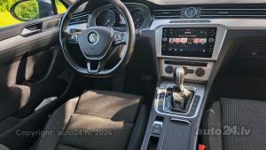 Zils Volkswagen Passat 2017 Rakvere, ar dzinēja tilpumu 1.60 L un nobraukumu 273 tūkst. km par 8900 €, foto 4 vietnē AUTOMOTO.COM.LV