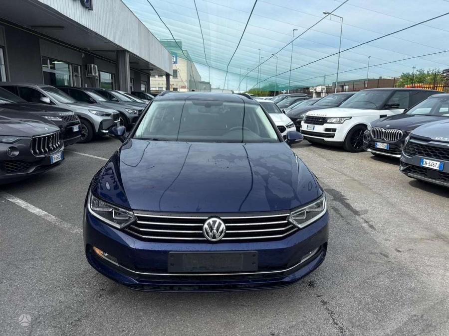 Zils Volkswagen Passat 2017 Utena, ar dzinēja tilpumu 1.60 L un nobraukumu 309 tūkst. km par 6700 €, foto 1 vietnē AUTOMOTO.COM.LV