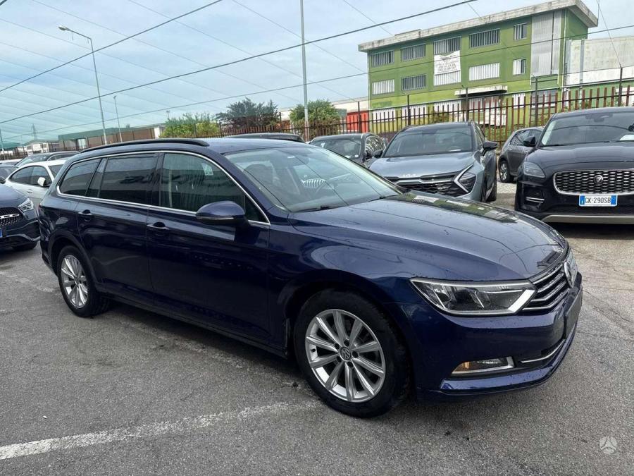 Zils Volkswagen Passat 2017 Utena, ar dzinēja tilpumu 1.60 L un nobraukumu 309 tūkst. km par 6700 €, foto 4 vietnē AUTOMOTO.COM.LV