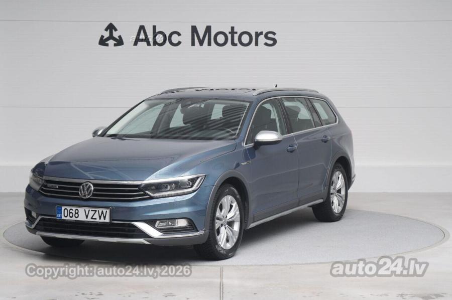 Blue Volkswagen Passat 2018 in Tallinn, with an engine capacity of 2.00 L and mileage of 230 thousand km for 16990 €, photo 1 on AUTOMOTO.COM.LV