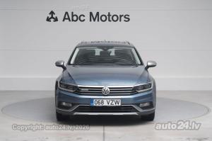 Blue Volkswagen Passat 2018 in Tallinn, with an engine capacity of 2.00 L and mileage of 230 thousand km for 16990 €, photo 2 on AUTOMOTO.COM.LV