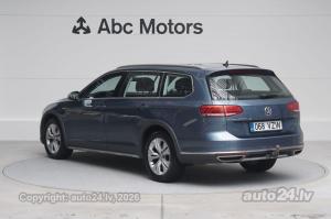 Blue Volkswagen Passat 2018 in Tallinn, with an engine capacity of 2.00 L and mileage of 230 thousand km for 16990 €, photo 17 on AUTOMOTO.COM.LV