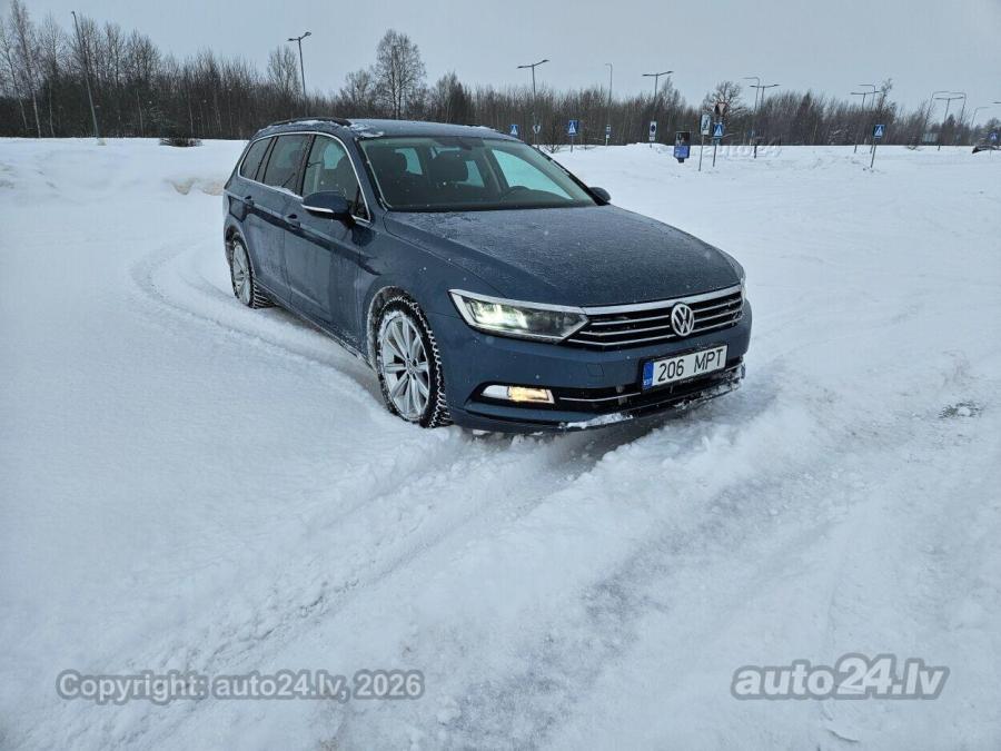 Синий Фольксваген Пассат 2018 в Раквере, объемом двигателя 1.40 л и пробегом 213 тыс. км за 10990 €, фото 1 на AUTOMOTO.COM.LV